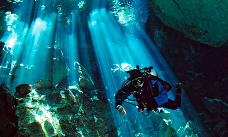 Diving in Mexico | The 12 Best Dive Sites | Mexico Scuba Diving